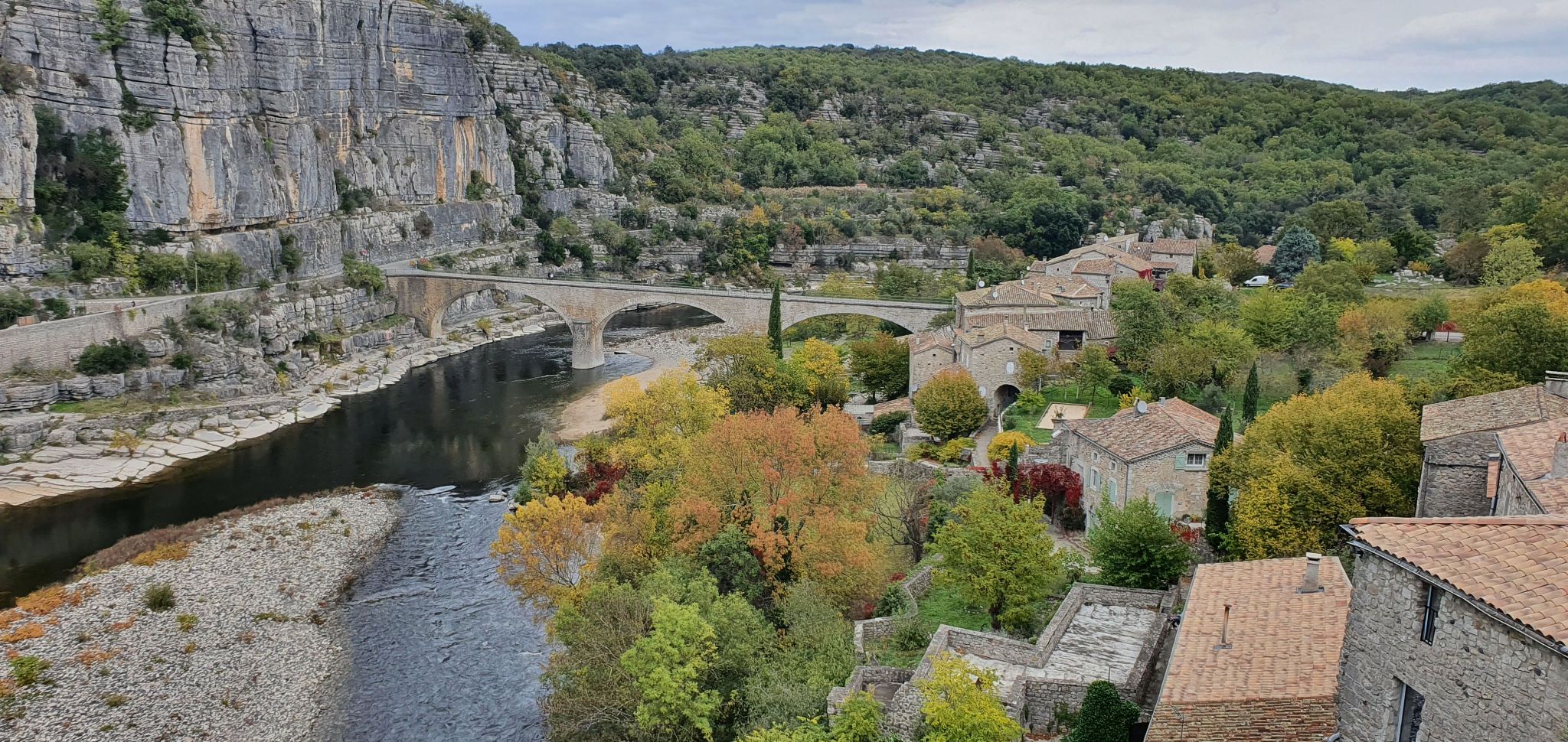 Randonnée Marche à Balazuc: Balazuc - balade tranquille - SityTrail