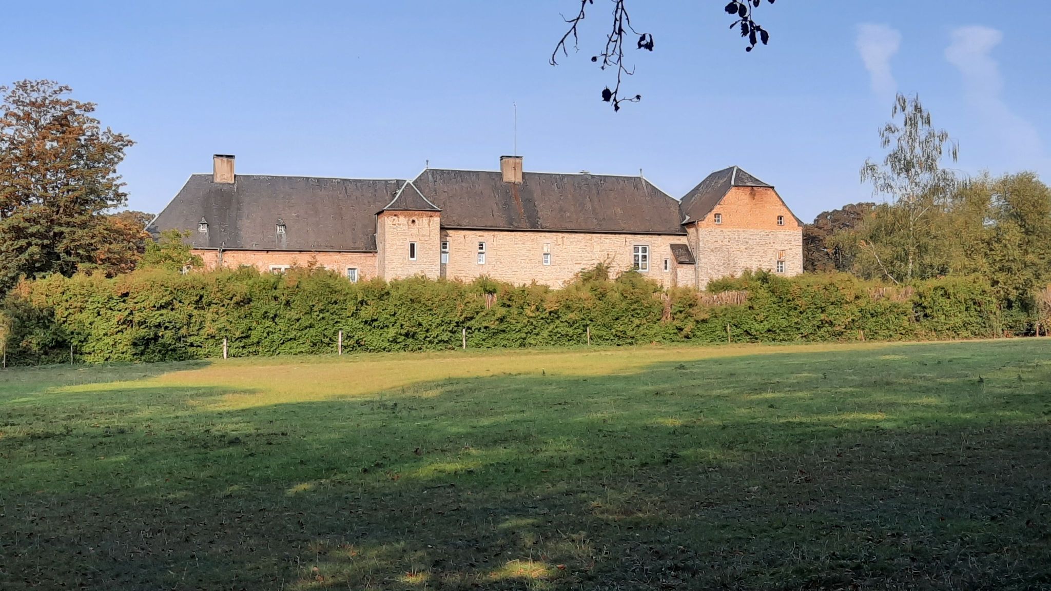 Randonnée Marche à Houyet: TOUR FAMENNE JOUR 6 - SityTrail