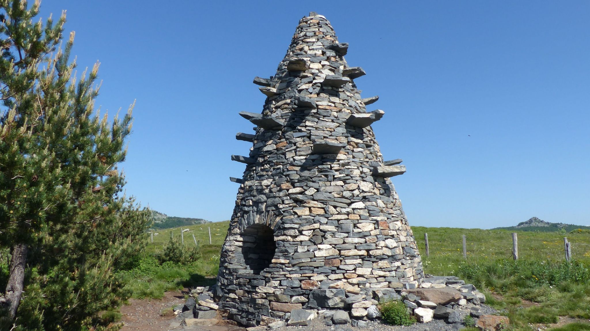 Randonnée Marche à Sagnes-et-Goudoulet: Les Coux-Sagnes-Tour à Eau 14km ...