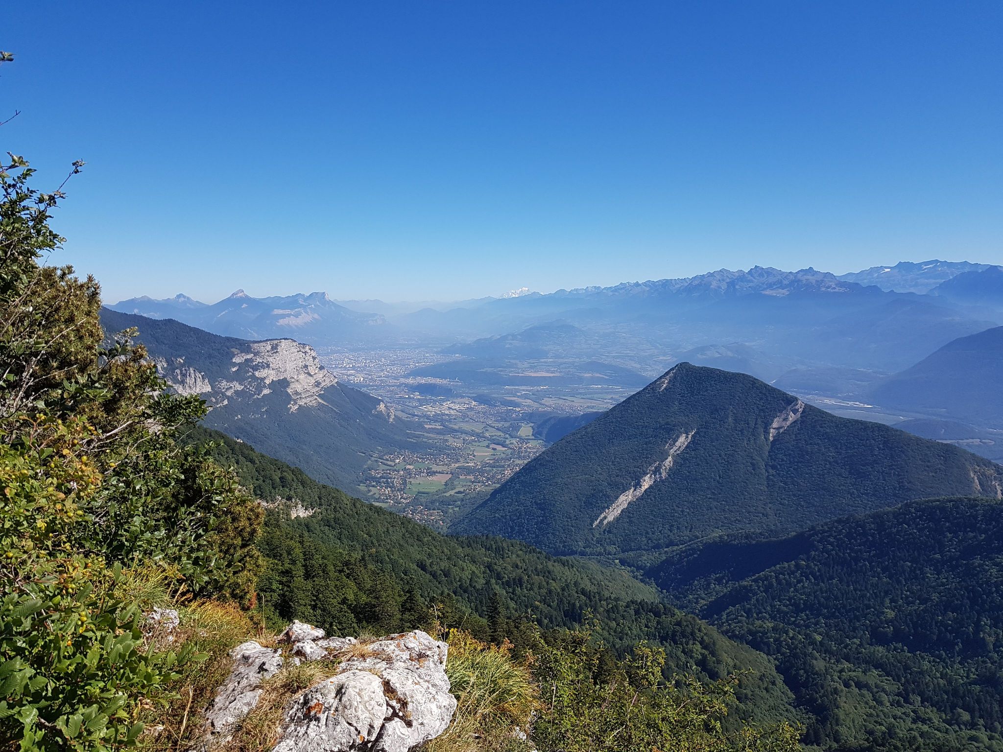 Randonnée Marche à Le Gua: Le Col Vert par la Baraque des Clos et le ...